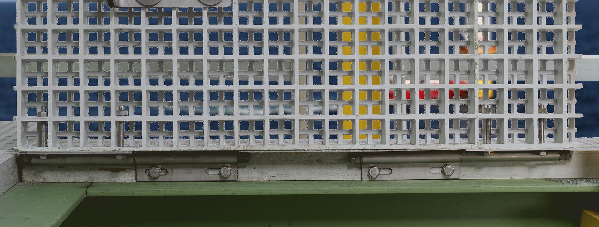 Hatch hinge built for offshore platforms | Gatemaster Offshore